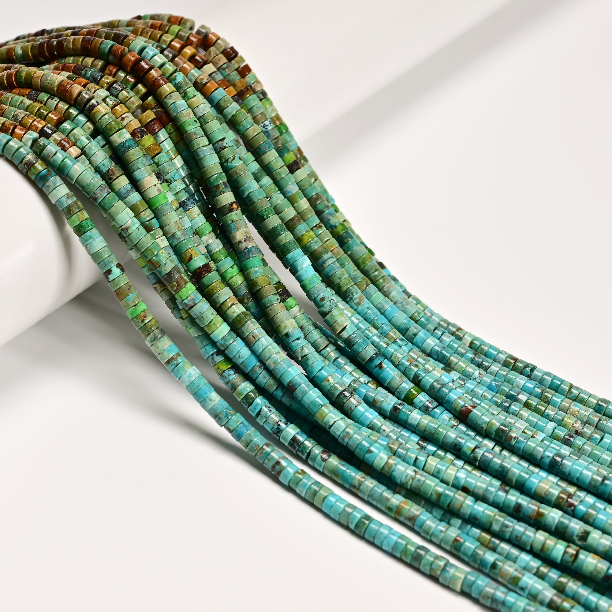Gradient Natural Turquoise Heishi Disc Beads Size 2x4mm 15.5 Strand